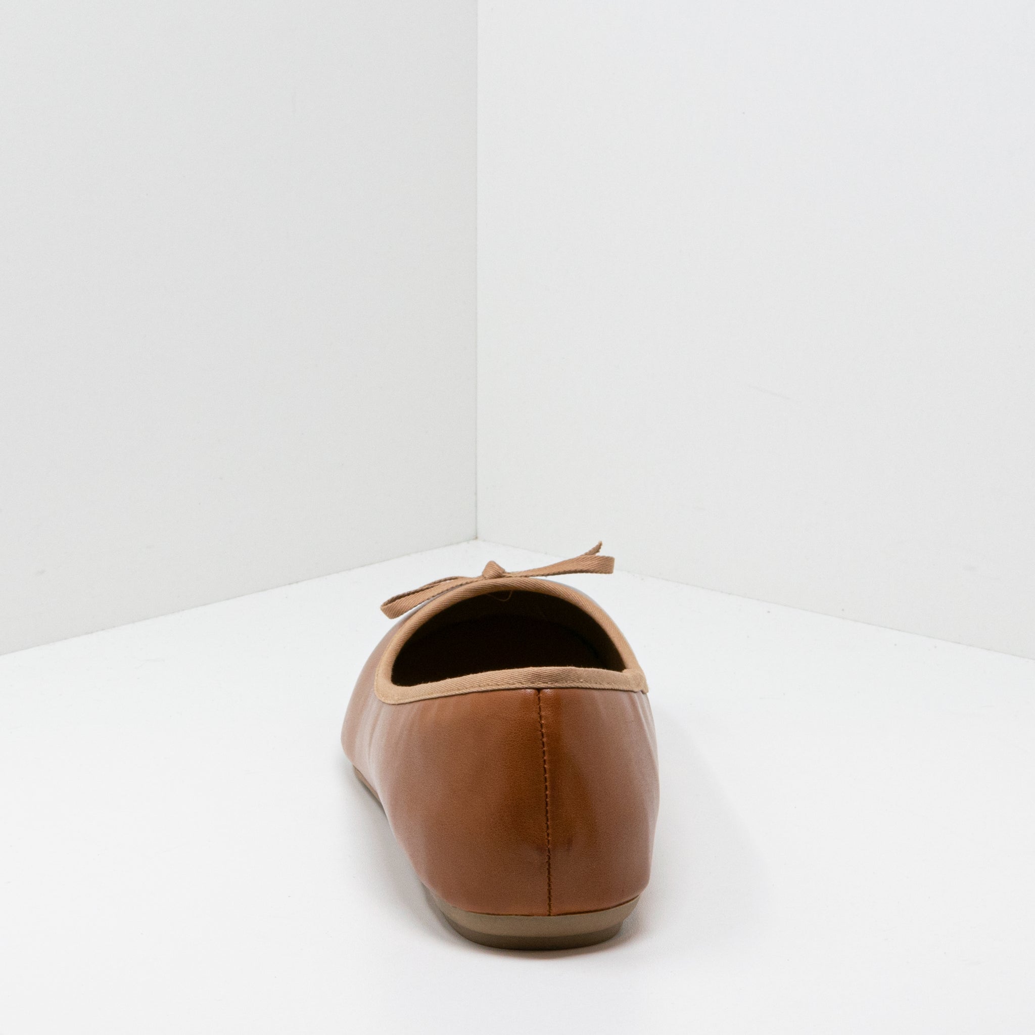 Lina PU in brandy brushed - Damen Ballerina – XL Fitters